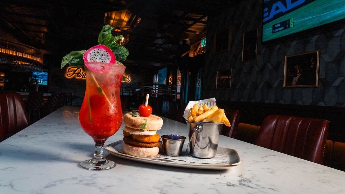 Carnegie Court Hotel | Hotel